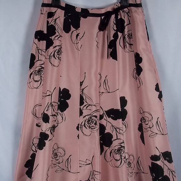 Grace Elements | Skirts | Grace Elements Skirt Silk Floral A Line ...
